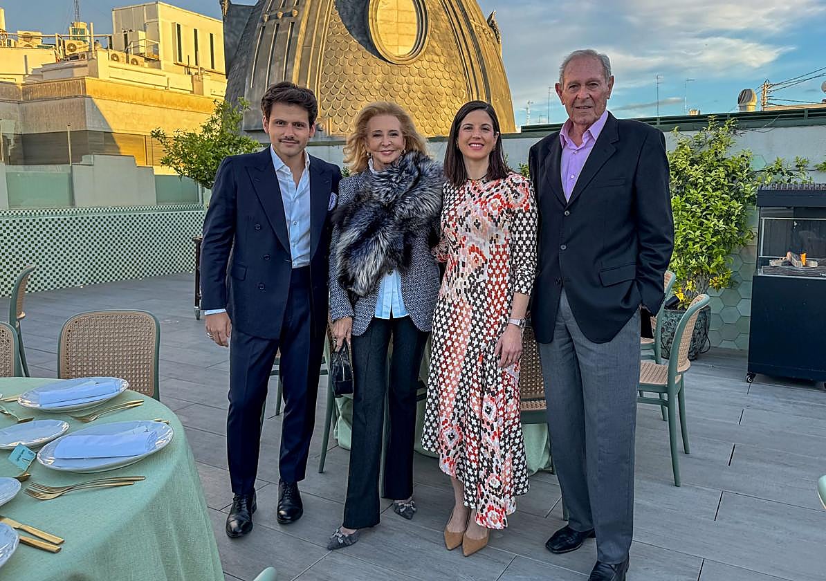 El Torreón, el bar en la terraza de un lujoso hotel que se inaugura con una glamurosa fiesta ...